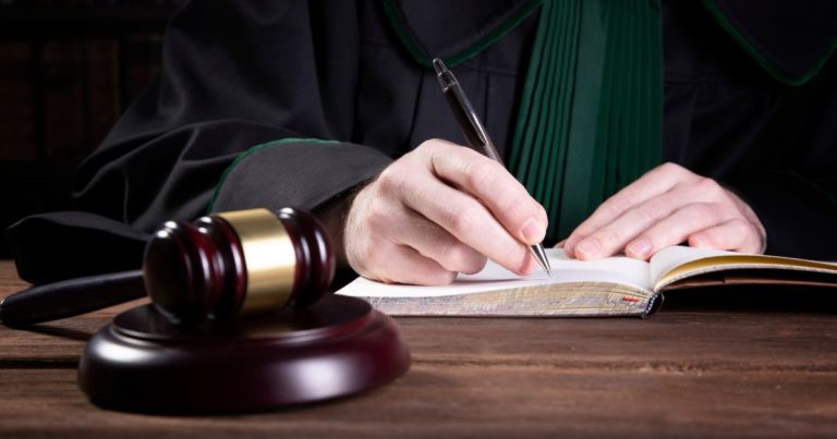 Courtroom Evidence: Ontario Evidence Act Guide | Badre Law